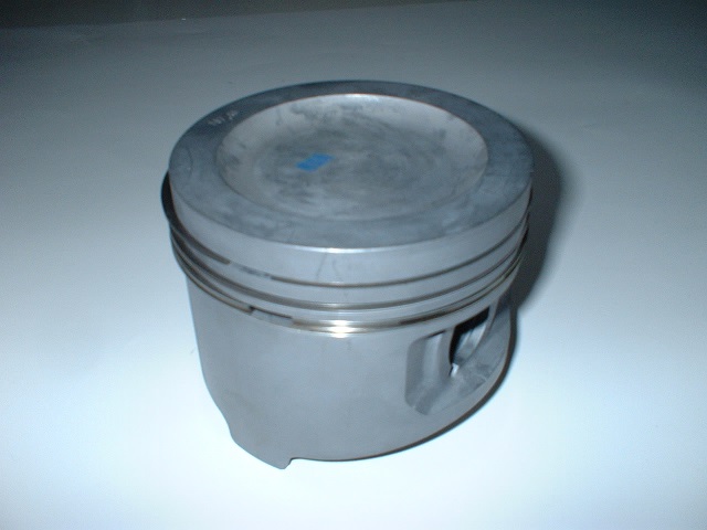 oldtimer-motorenteile.com - Pistons Mercedes Benz 450SE 6.9 '75 - 80